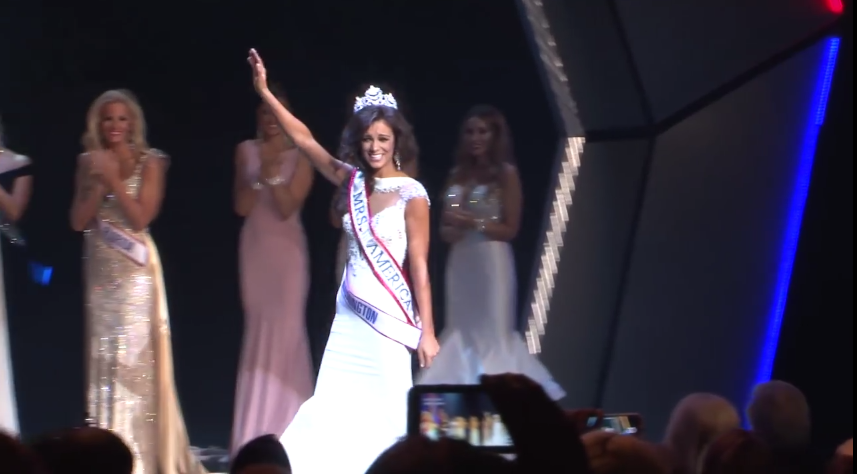 72: Top 10 Pageant Skills Mrs. Contestants Learn from Their Wedding ...